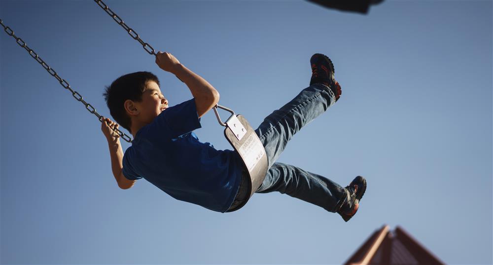 Buddy Benches: Build Friendship and Foster Interaction at Schools ...